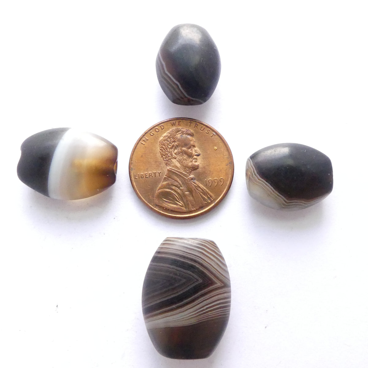 Banded Agates, Reproductions, Black & White to Beige Lenticular, 17x15 ...